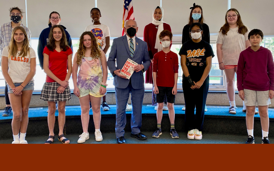 Congressman Tonko delivers books to BCMS library - Bethlehem Central ...