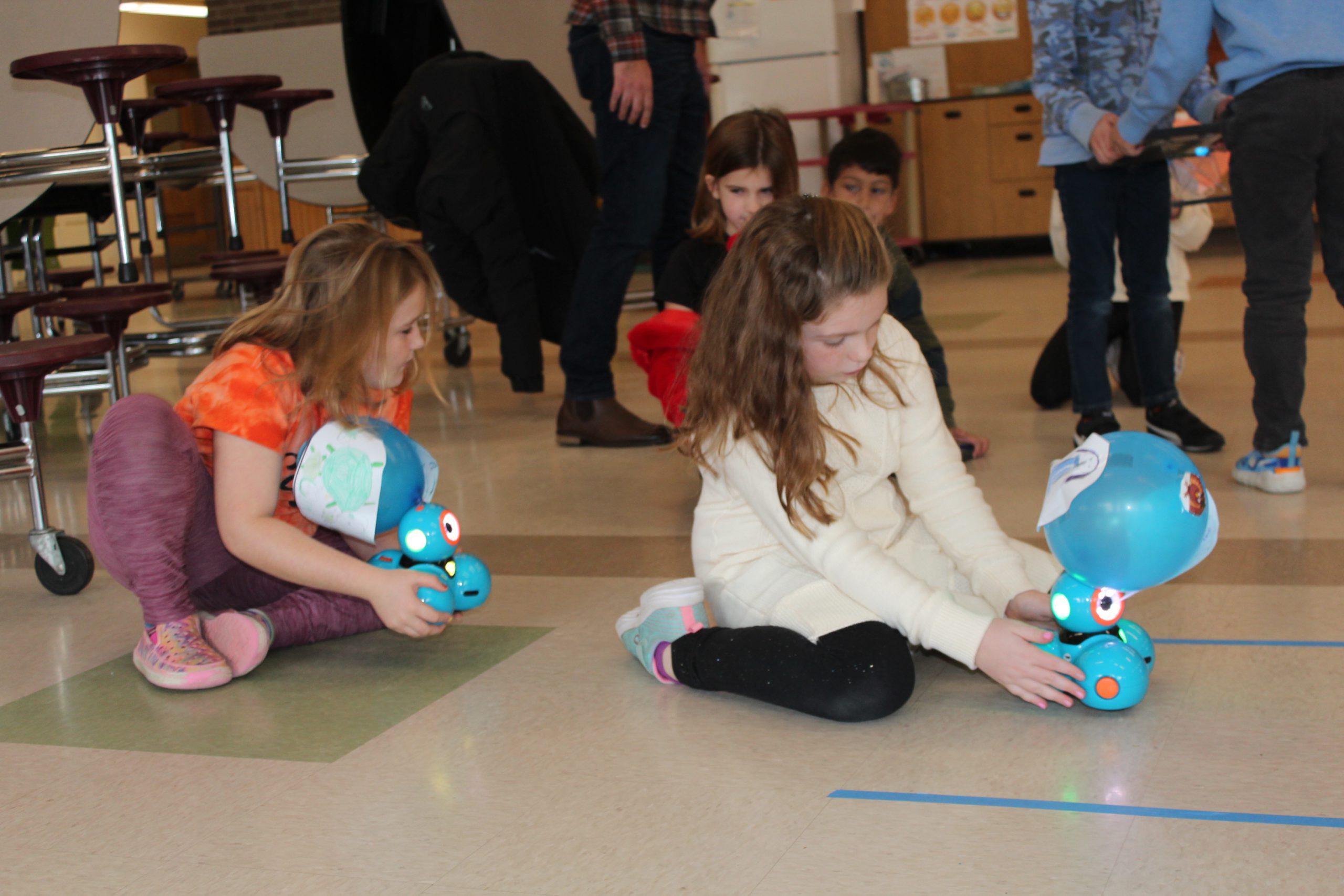 Glenmont's "Robot Thanksgiving Day Parade" featured on WNYT - Bethlehem ...